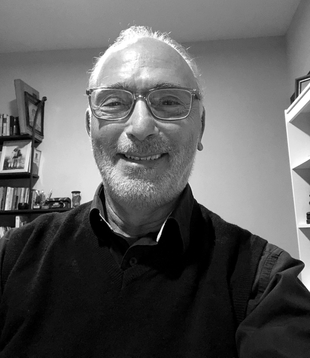 Ricardo Farah - Editora Pragmatha
